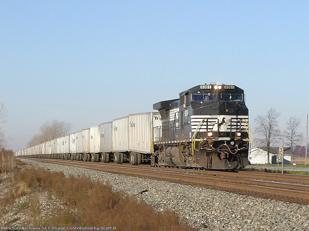 NS 9361 NS 242 9:06 am